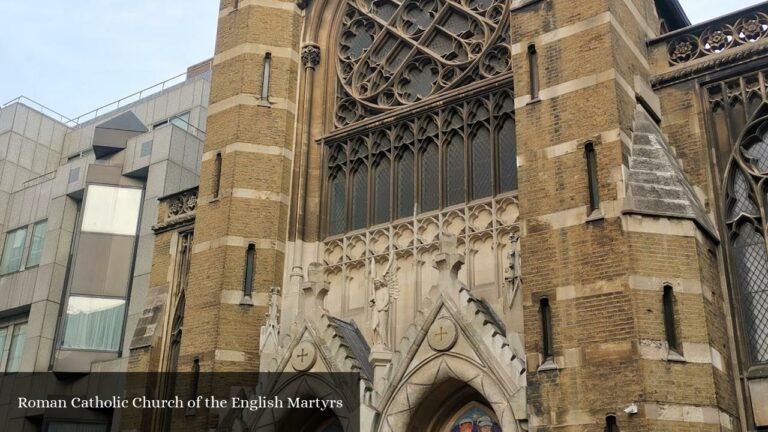 Roman Catholic Church of the English Martyrs - London (England) | Mass ...